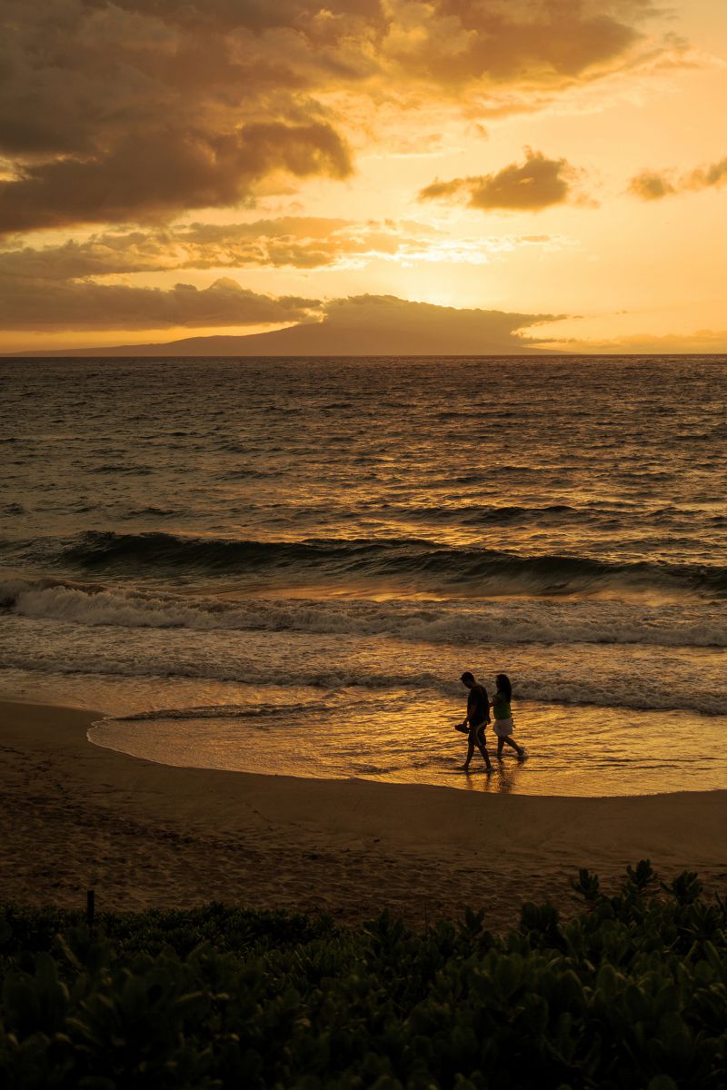 Romantic moment | GANREF