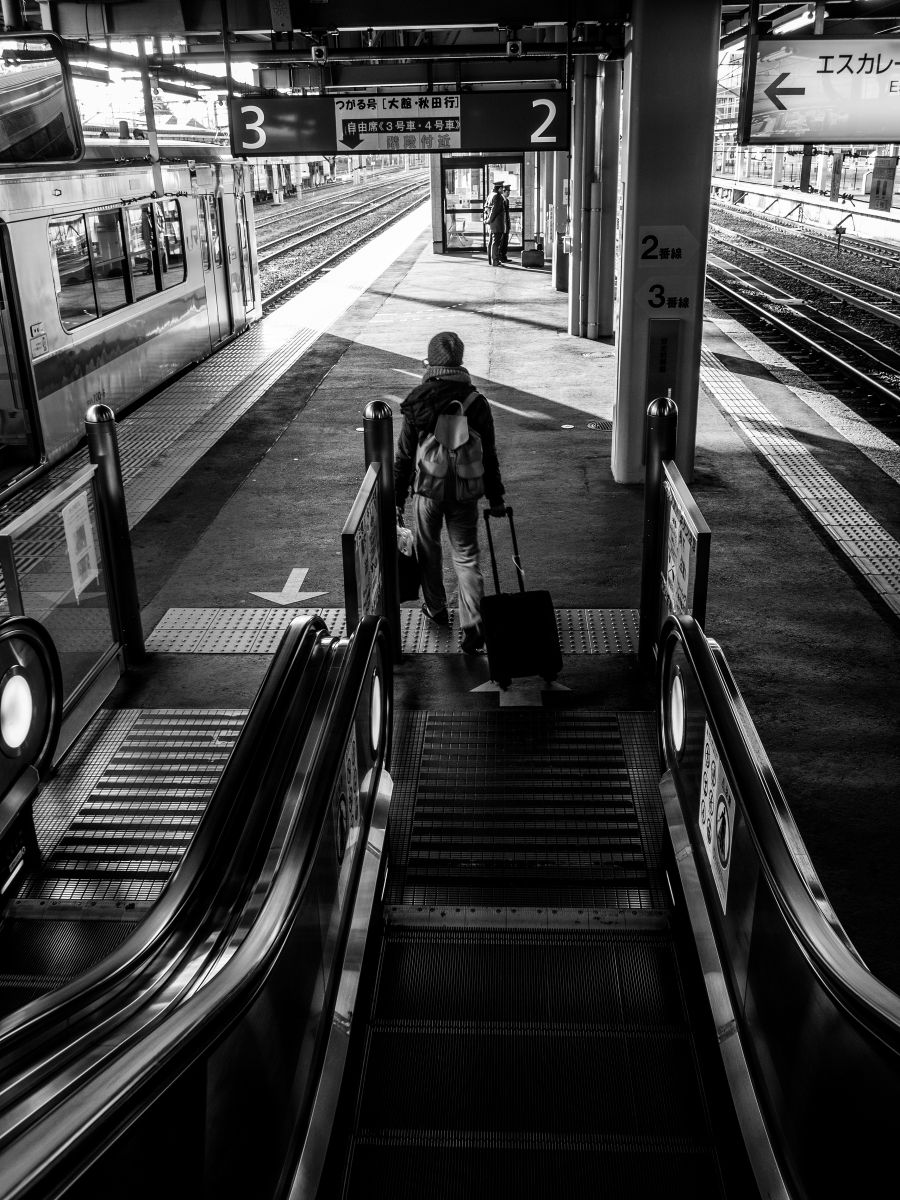 AOMORI monochrome / station | GANREF