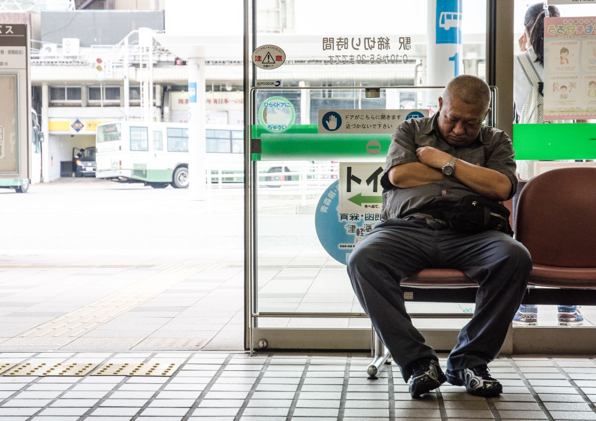 爆睡Lovers | GANREF