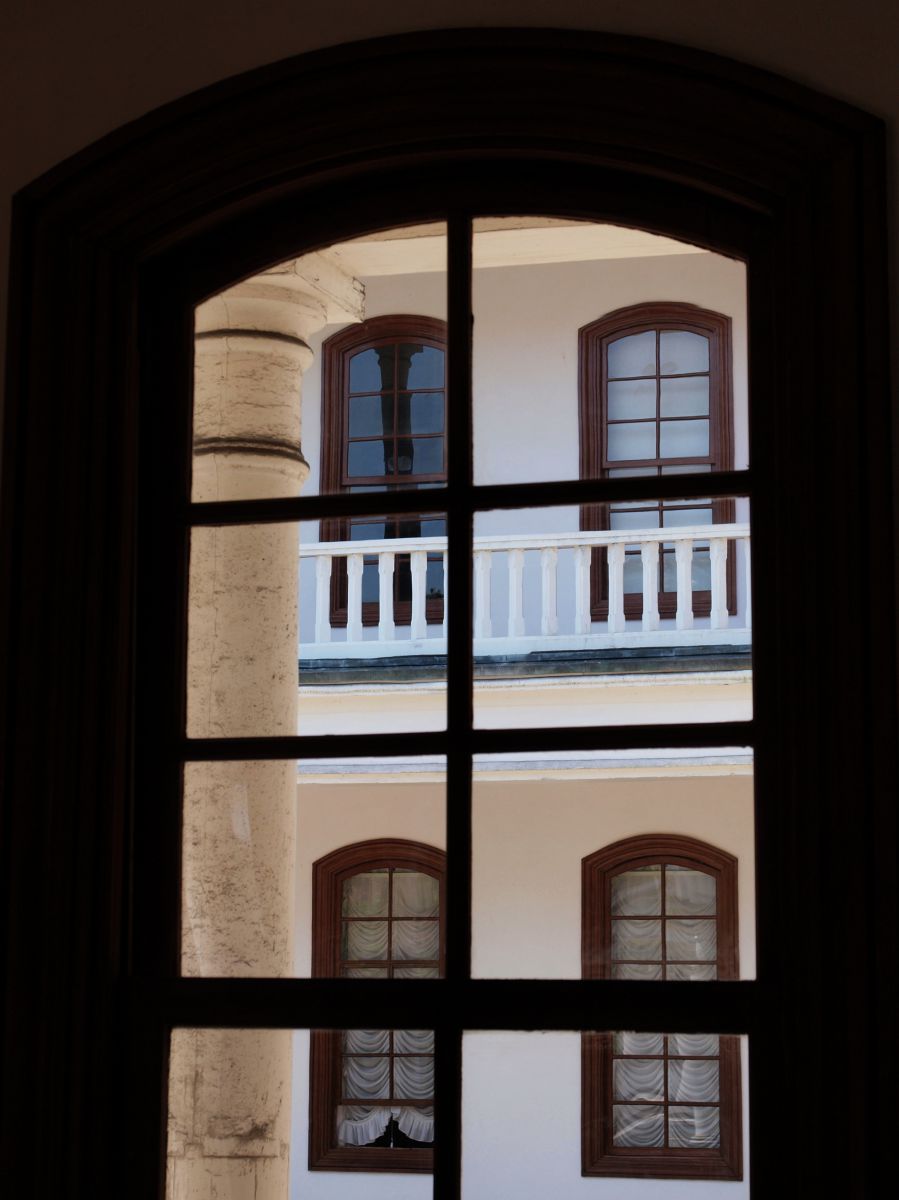 Five windows | GANREF