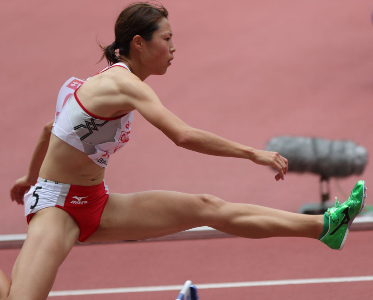 Hurdle Jump | GANREF