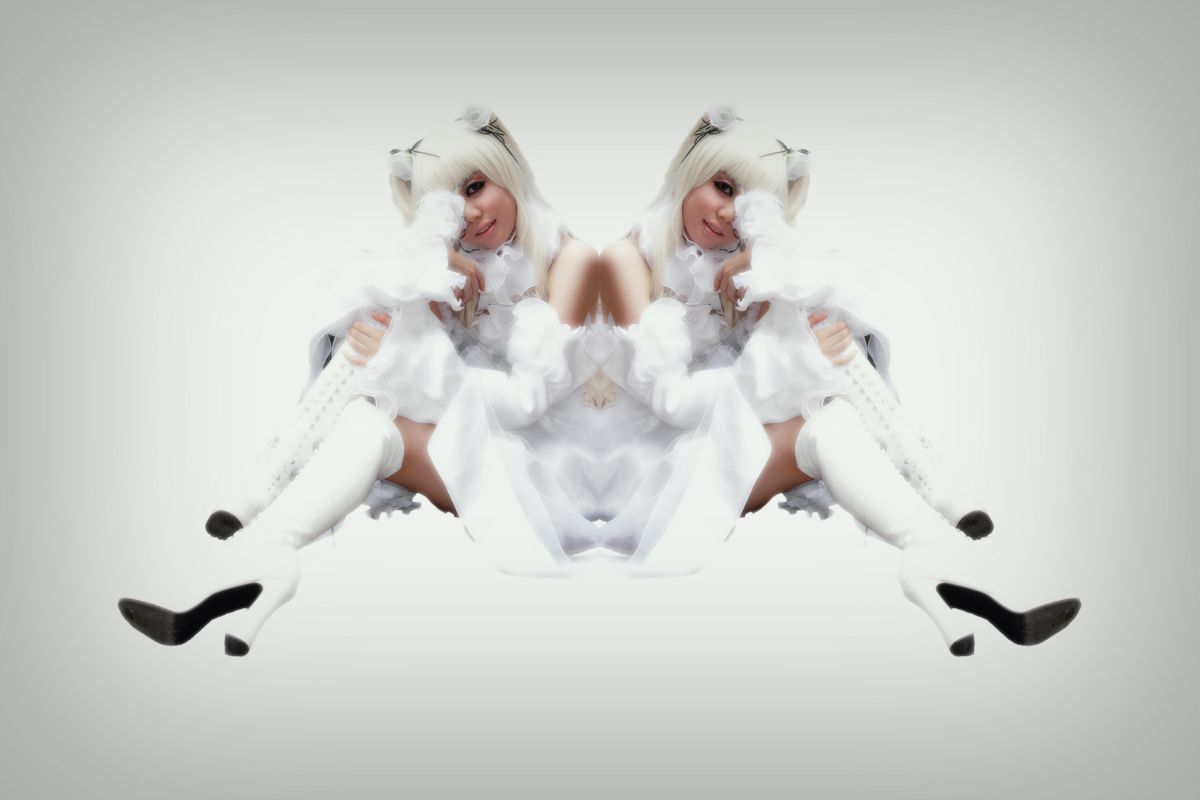 In parallel. | GANREF