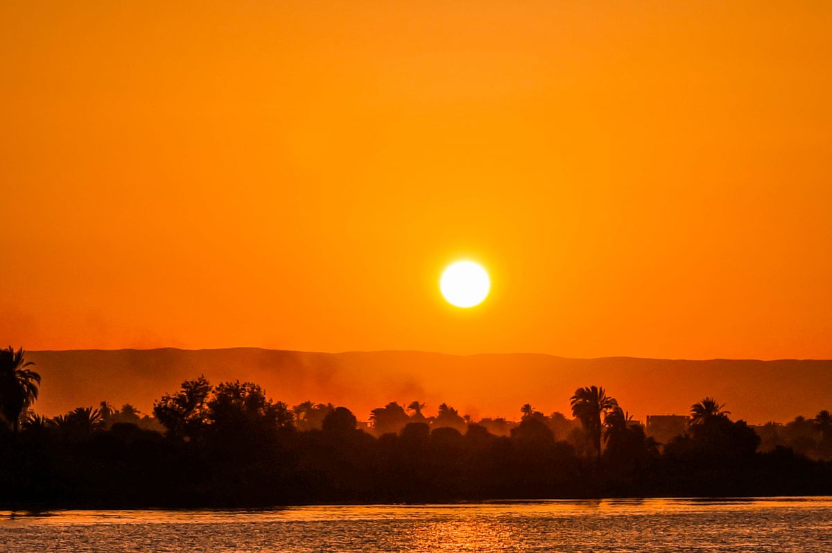 Burning red | GANREF