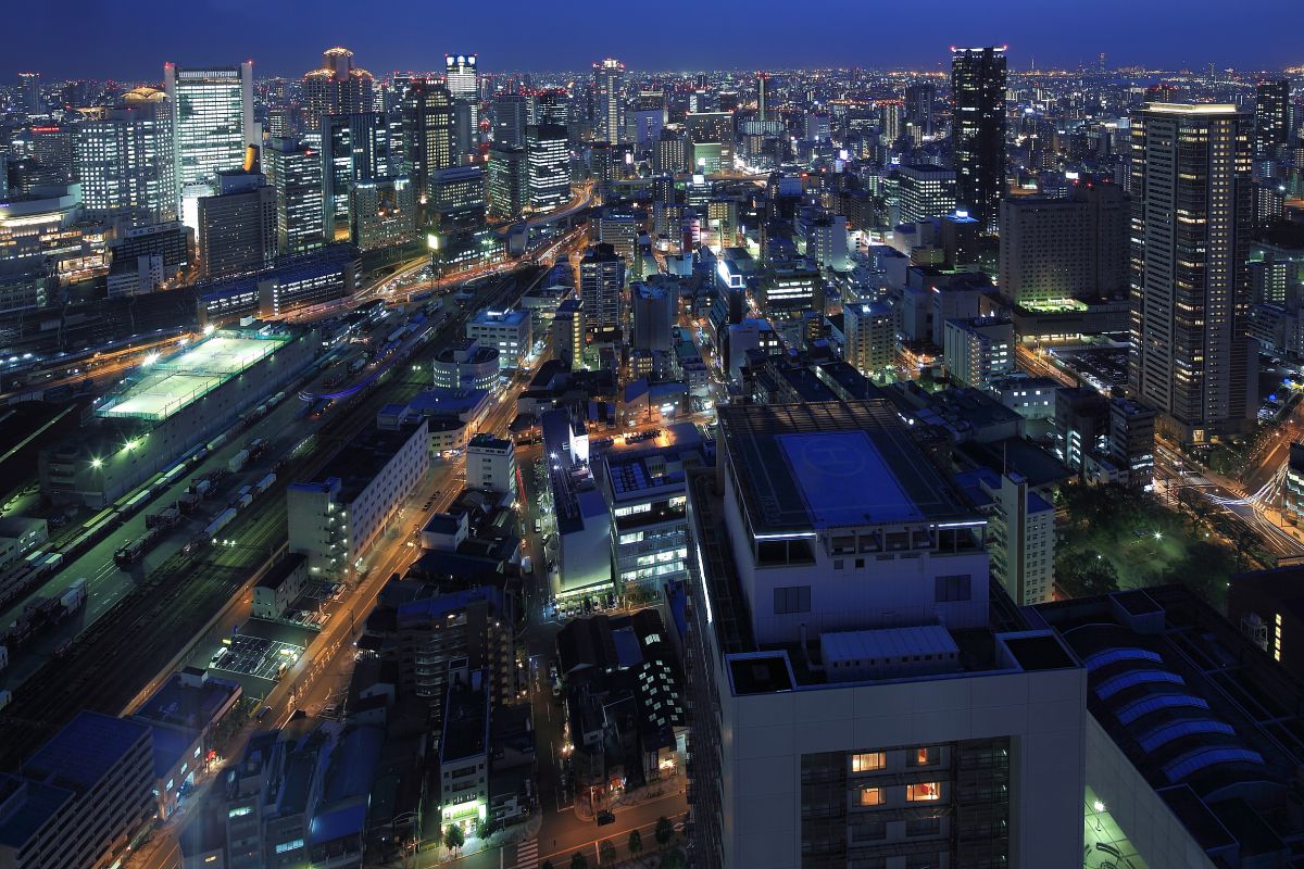 Blue Light OSAKA | GANREF