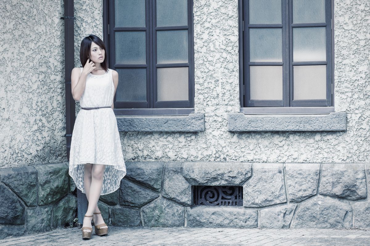 White Dress | GANREF