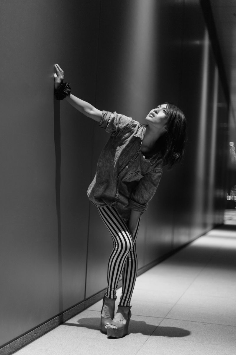 Seeking the light | GANREF