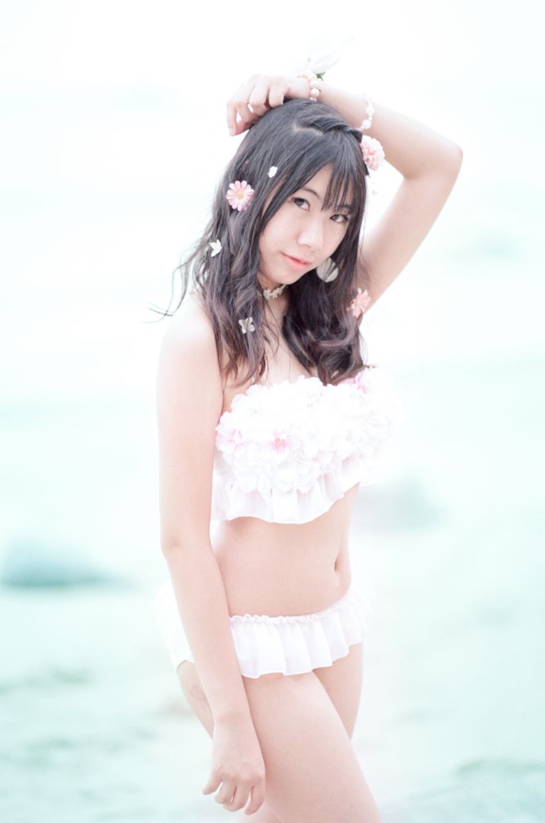 Bikini Photo by film | GANREF