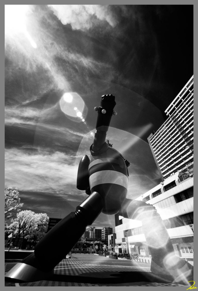 TETSUJIN_BW | GANREF