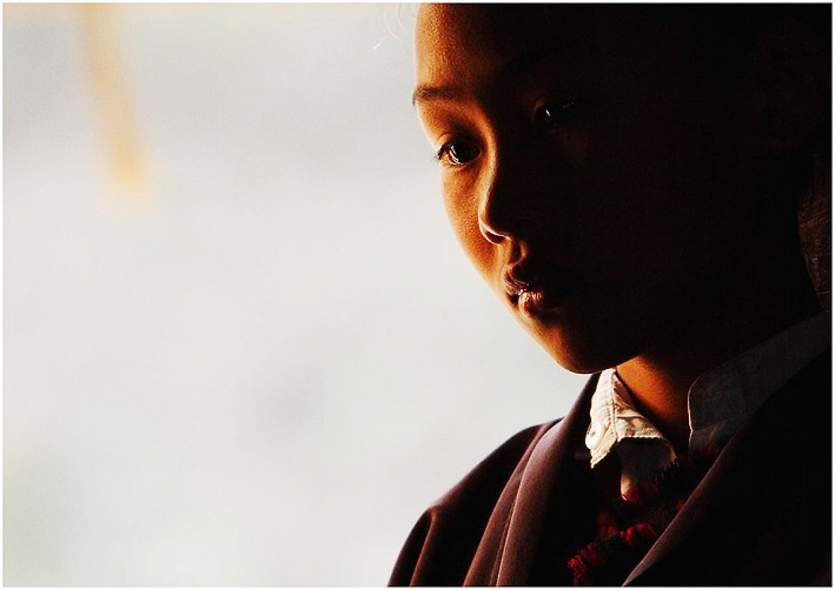 F82_1108_BT5760_1.jpg | GANREF