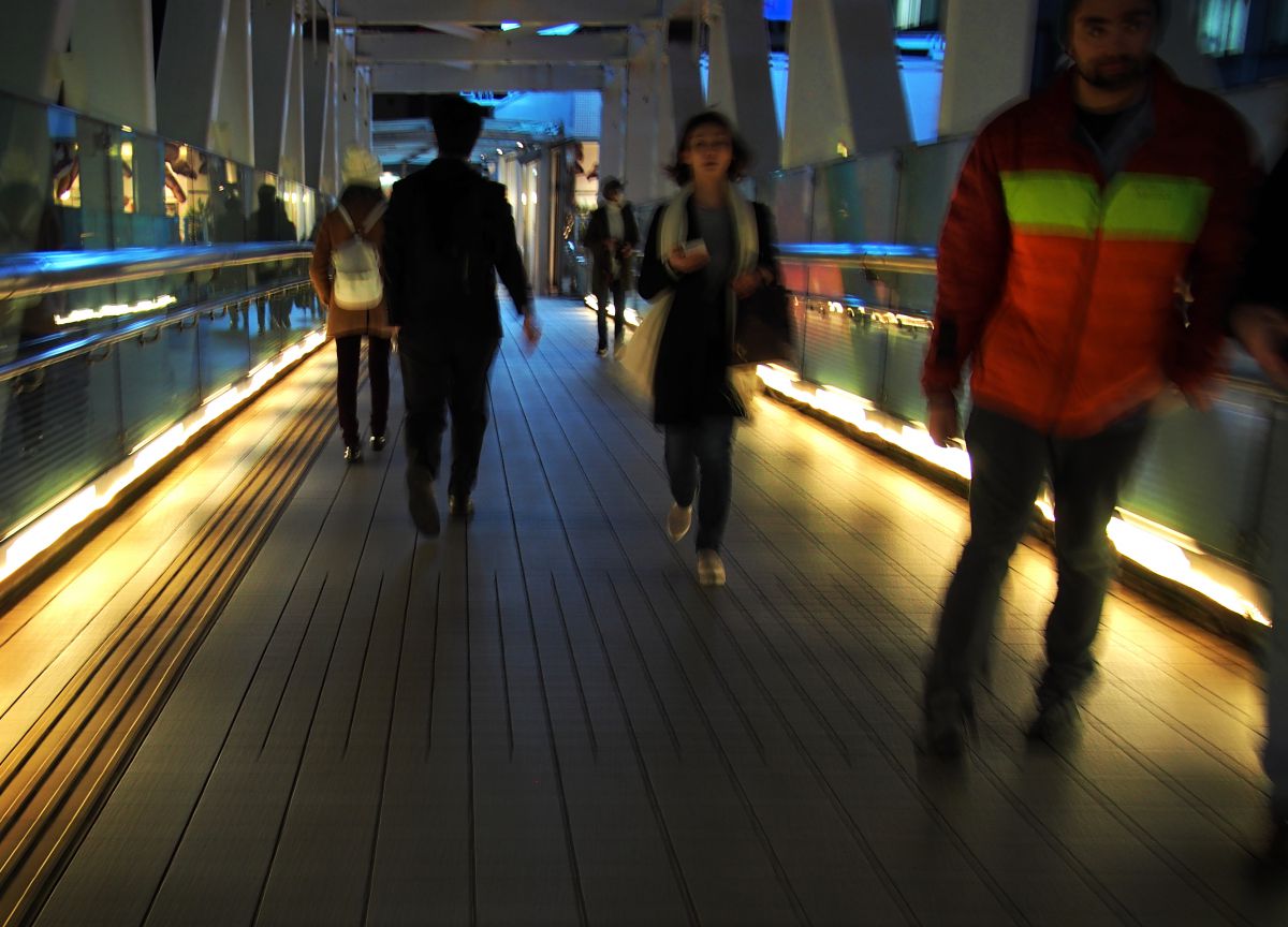 moving shot | GANREF