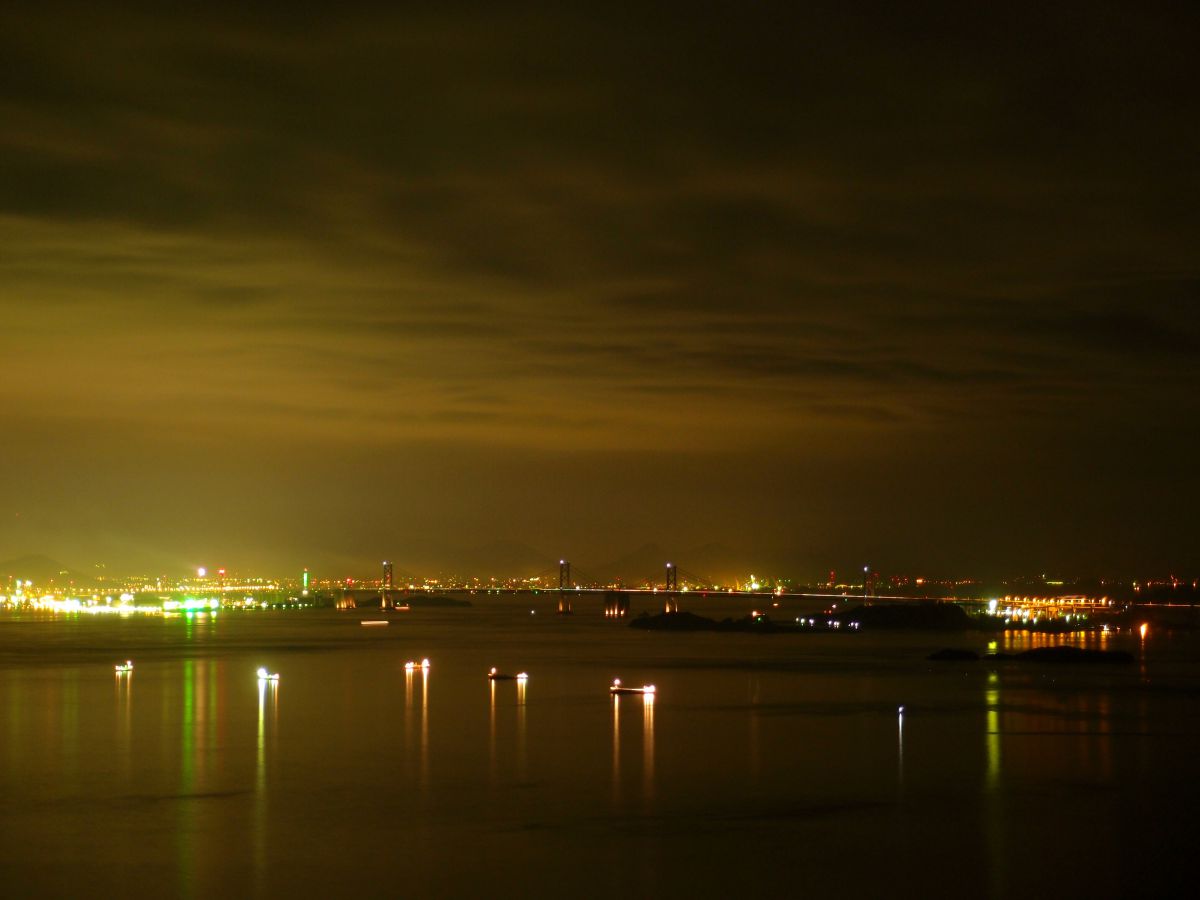 quiet night view | GANREF