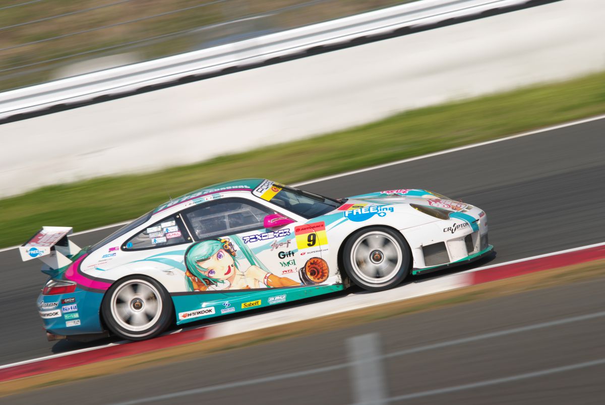 初音ミク X GSRポルシェ | GANREF