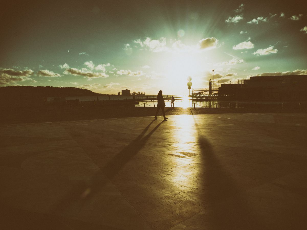 step forward | GANREF