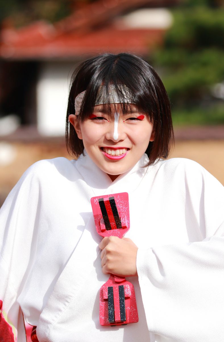 笑いこらえて | GANREF