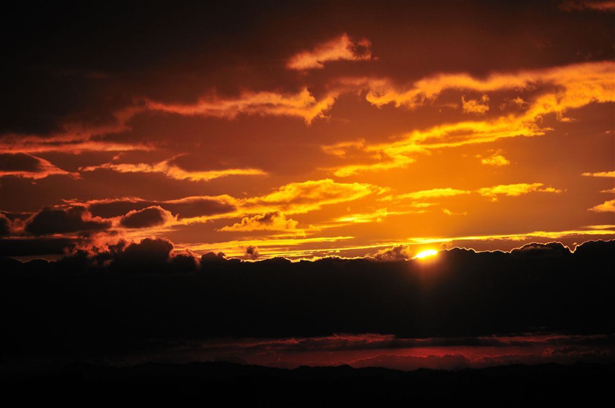 Setting Sun | GANREF