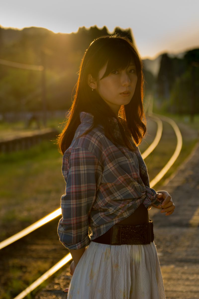 The brilliant rays | GANREF