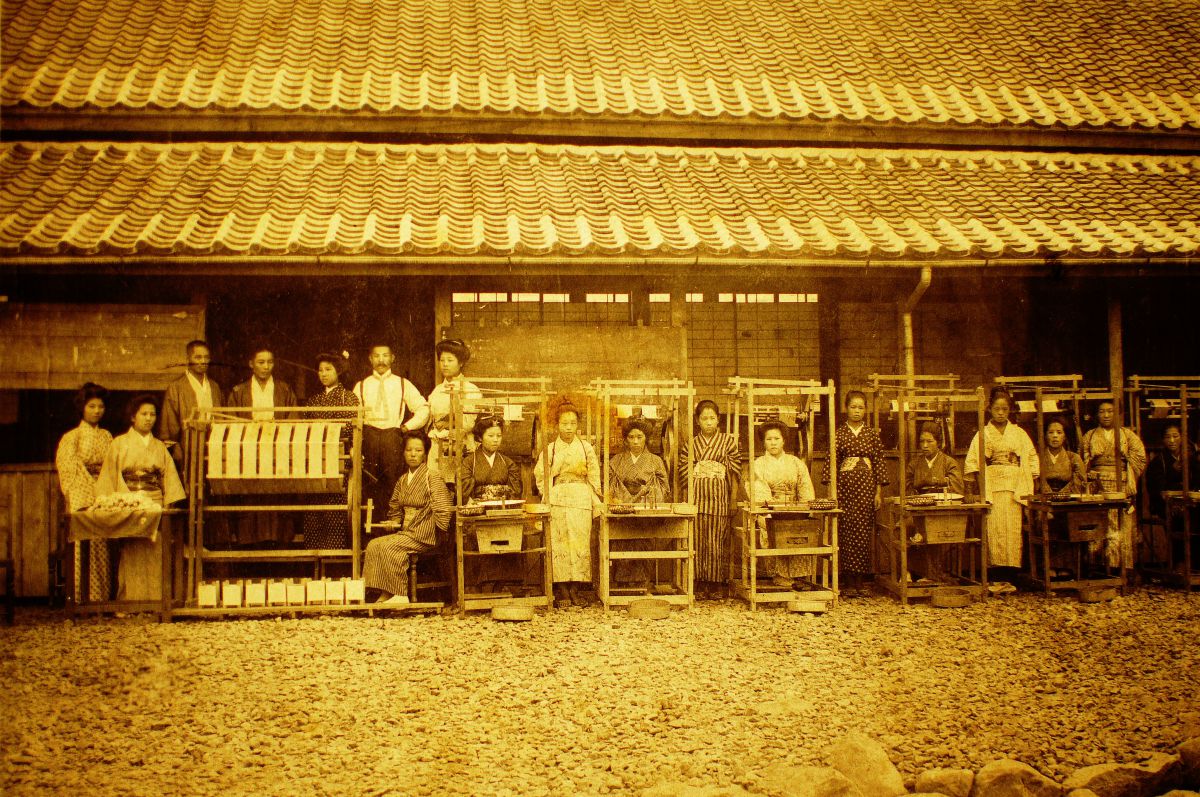 OLD PHOTO 02 | GANREF