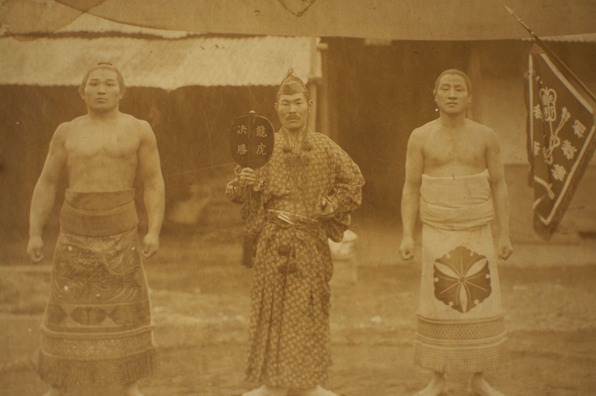 OLD PHOTO 03 | GANREF