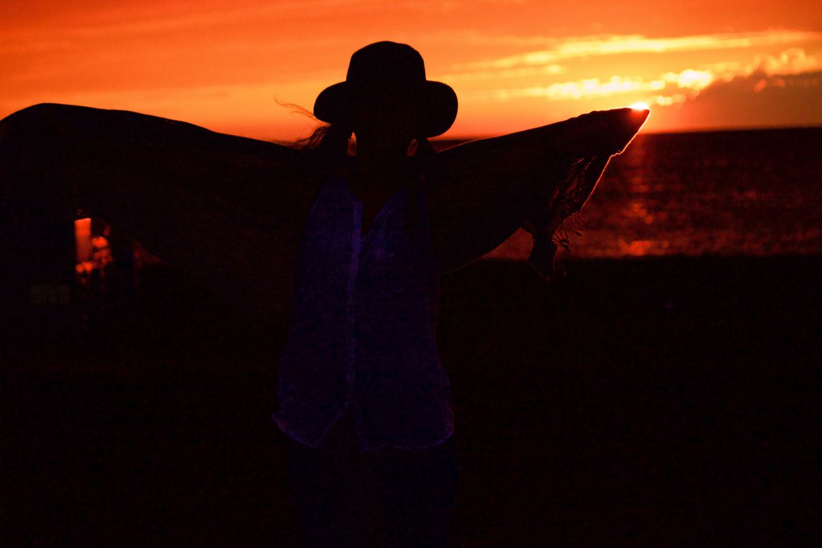 Wind Is Blowing from the Aegean | GANREF