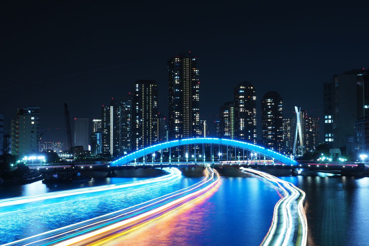 Light streams | GANREF