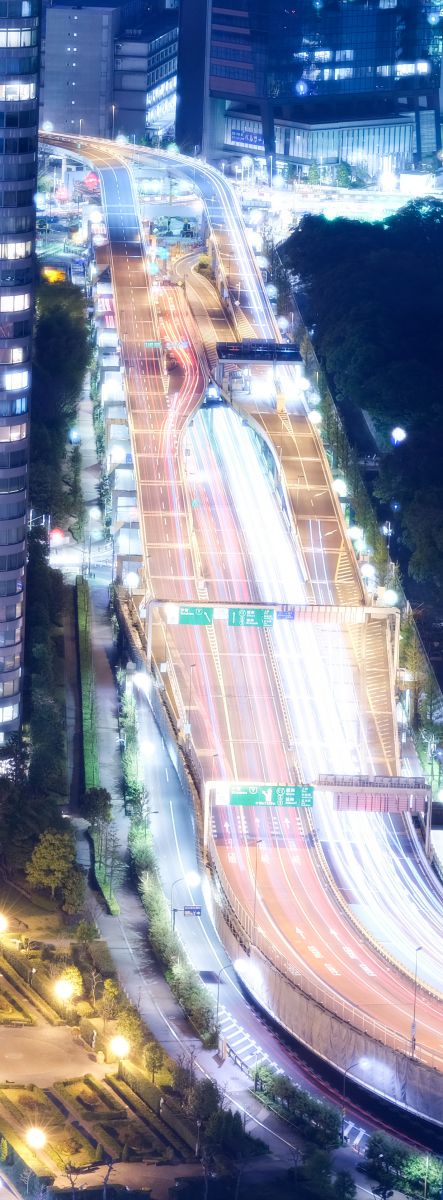 Tokyo night traffic | GANREF