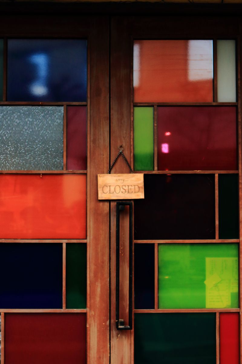 『Close』 | GANREF